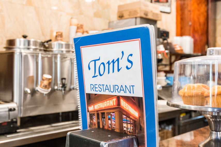 Toms restaurant store